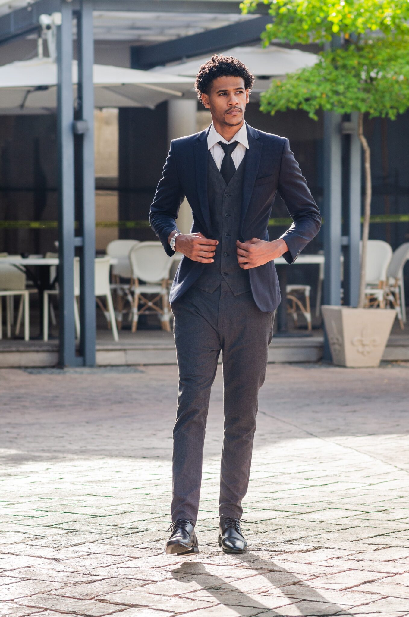 22 Sizzling Outfit Ideas for Gents Rocking Summer Wedding Vibes